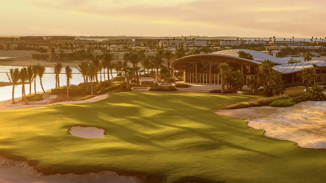 Shura Links: Where Golf Meets the Wonders of the Red Sea